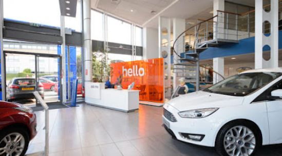 Arnold Clark Aberdeen Ford Car Dealer at Craigshaw Road reviews, Scotland