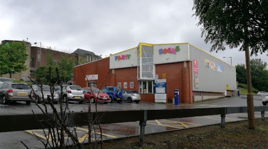 Party Rocks Balloon Store at 76 Glebe St reviews in Falkirk, Scotland