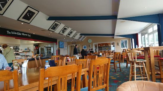 The Flight Deck Cafe - Lasham Clubhouse Restaurant reviews in Alton ...