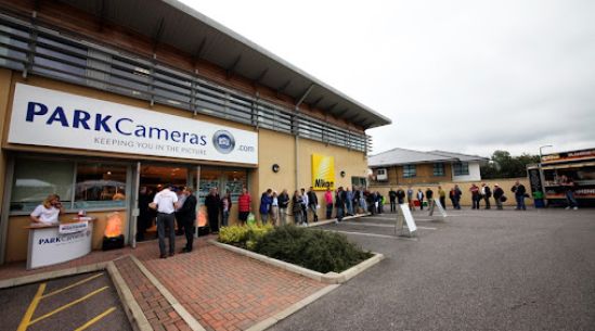 Park Cameras Camera Store at Victoria Business Park reviews in Burgess ...