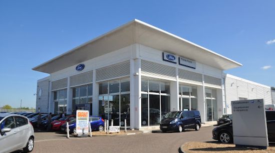 Group 1 Ford Guildford at Slyfield Grn reviews, South East England