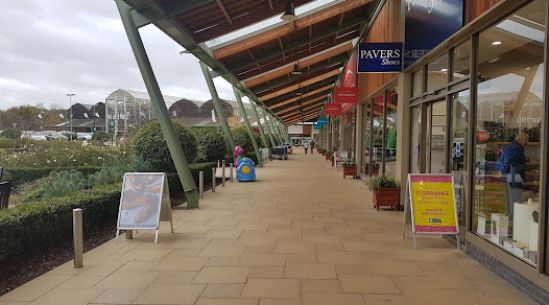 Van Hage Blue Diamond / Peterborough Garden Centre at PE1 Retail Park ...