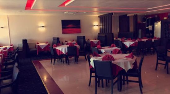 Sultan Balti House (Bracknell) Indian Restaurant at 7 Great Hollands ...
