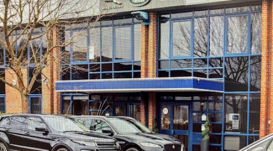 Sytner Land Rover Ascot Service at Sterling Business Centre reviews in ...