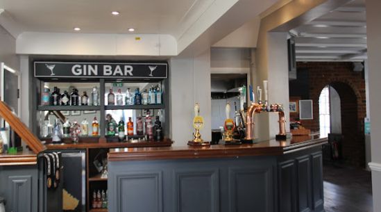 The 10 Best Pubs in Marlow, South East England reviews