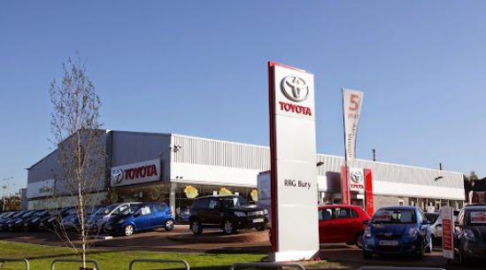 RRG Toyota Bury at Bolton St Station reviews, North West England