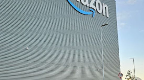 Amazon LBA5 Warehouse reviews in Leeds, Yorkshire and the Humber
