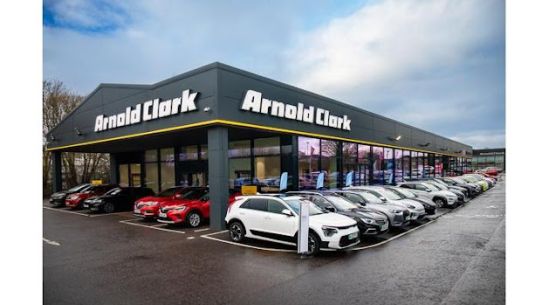 Arnold Clark Dundee Vauxhall / Fiat / Abarth Car Dealer at 40 Balfield ...