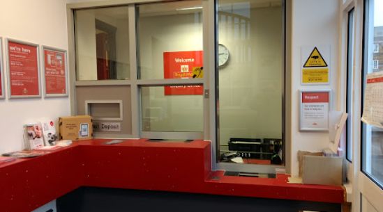 Weybridge Delivery Office Shipping and Mailing Service at Royal Mail ...