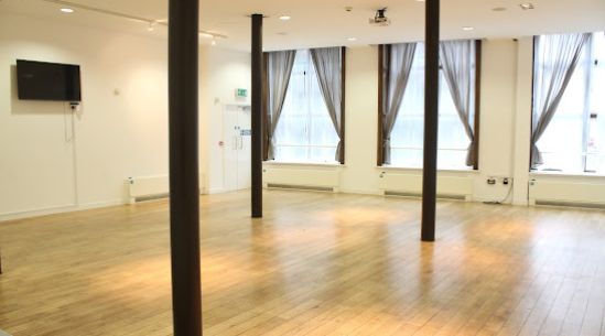 Seven Dials Comedy @ The Seven Dials Club at 42 Earlham St reviews in ...
